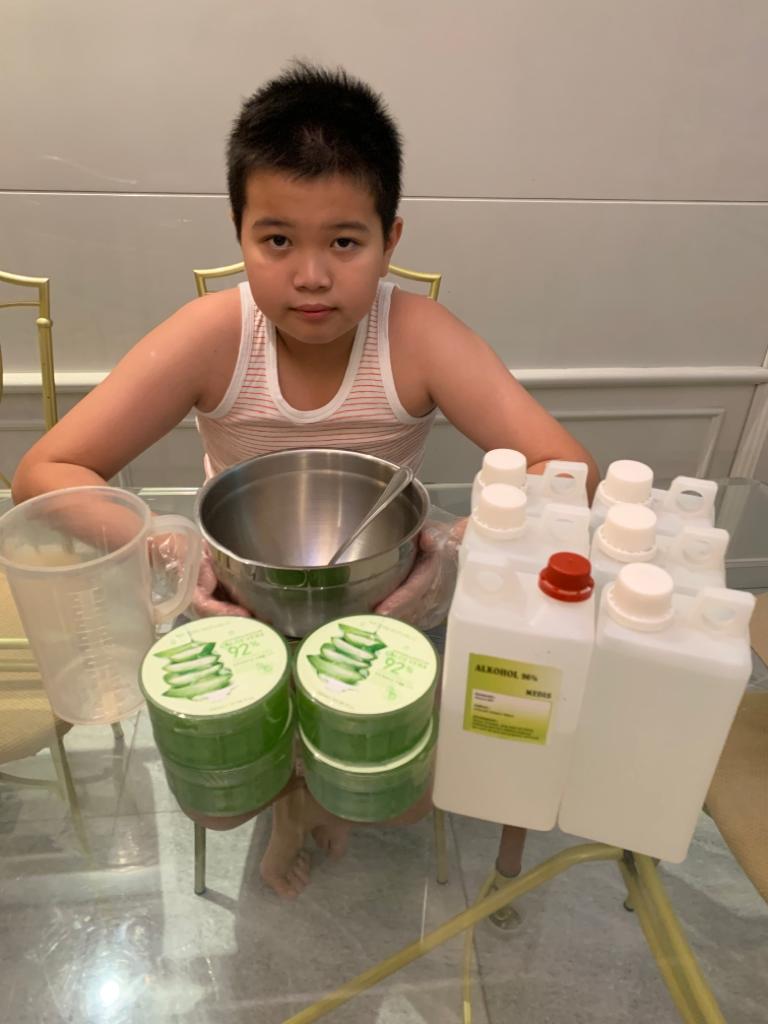 Hand Sanitizer Project - Sekolah Ciputra